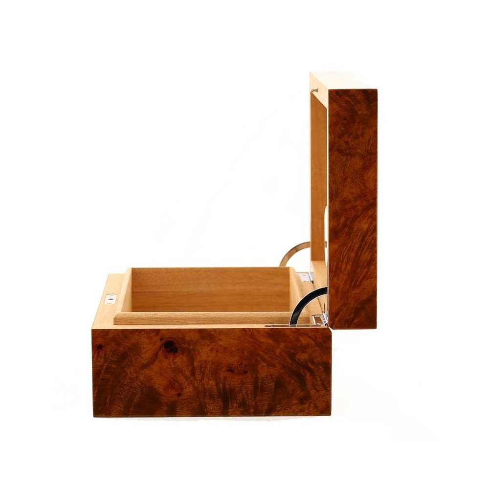 Estimada caja humidificada para 20 puros con higrómetro amobina.