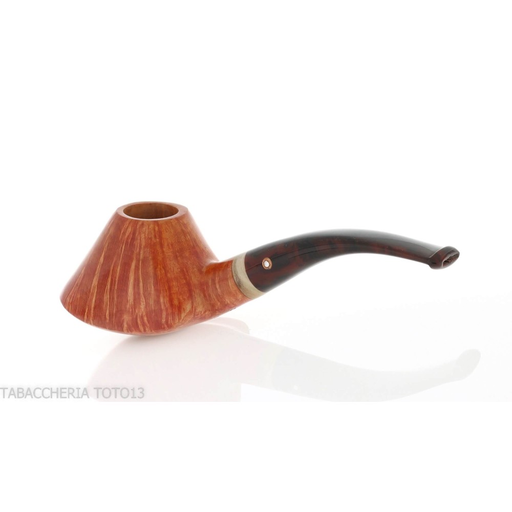 Pipe en forme de volcan Tom Spanu en bruyère Erica Scoparia Sarda